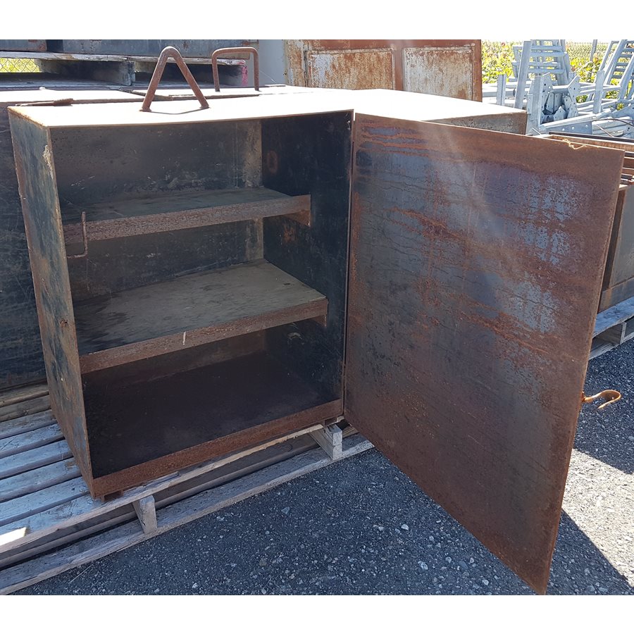 BOITE / COFFRE ACIER 30PO X 21PO - 42PO HAUT