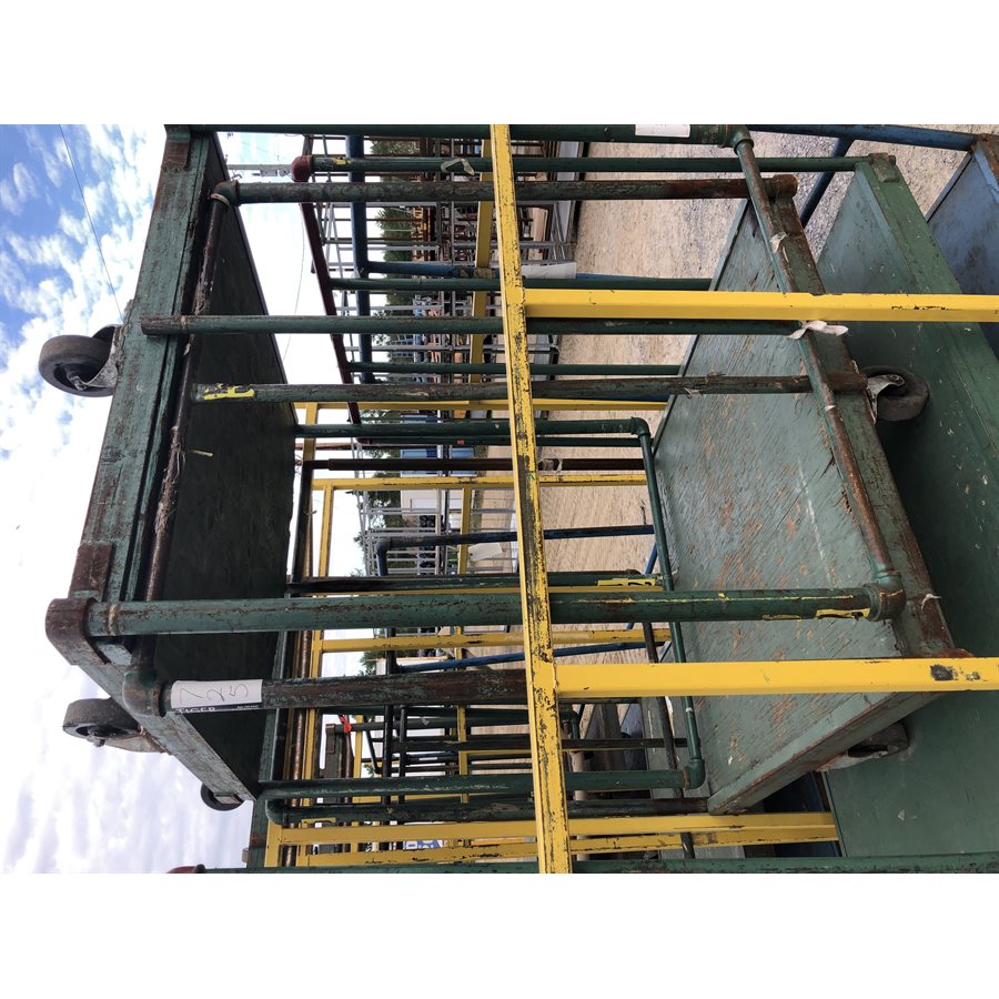 RACK À ROULETTE VERT 48PO X 48PO X 57PO