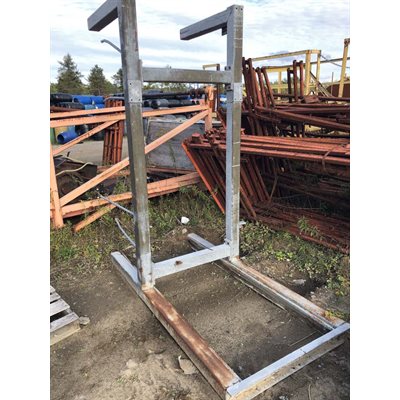 SUPPORT ACIER 7PI X 8PI